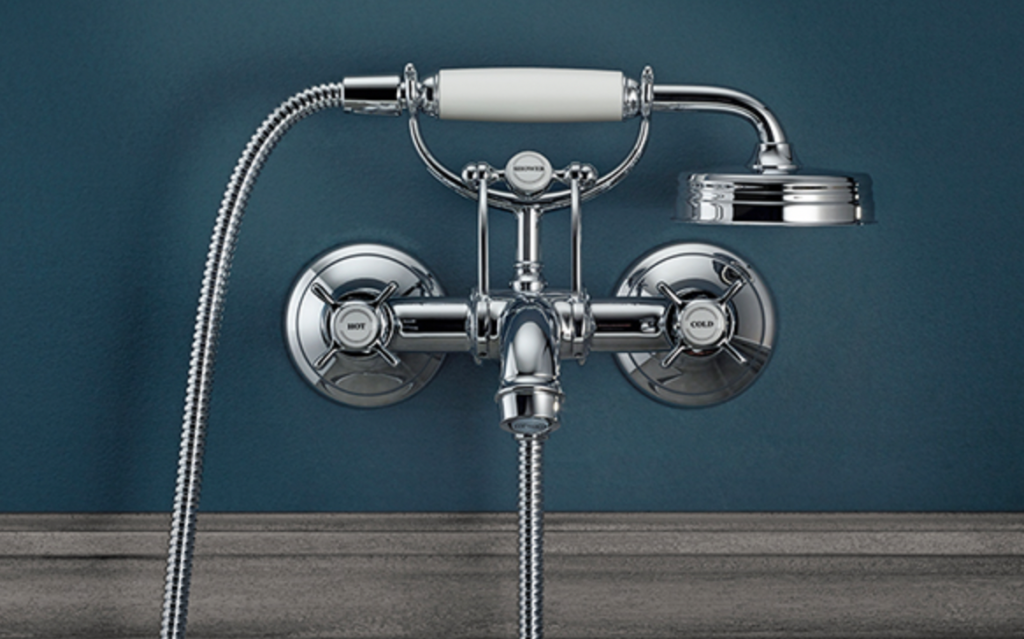 Segisti Montreux - dušikabiin aurusaun - Wermstock